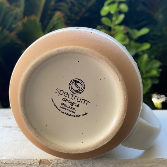 Spectrum Designz | Kitchen | Spectrum Designz Cats Mug | Poshmark